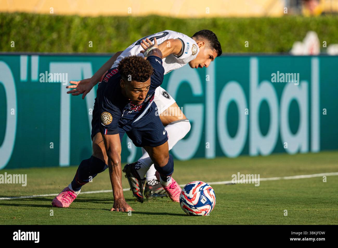 Paris Saint-Germain forward Desire Doue (14) gets past Botafogo ...