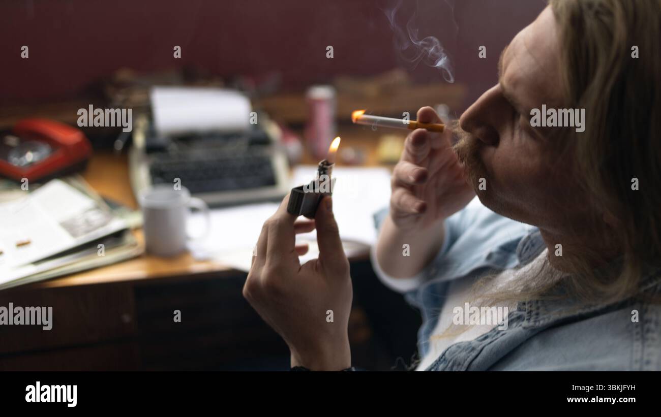 Moral addicted smoker hi-res stock photography and images - Alamy