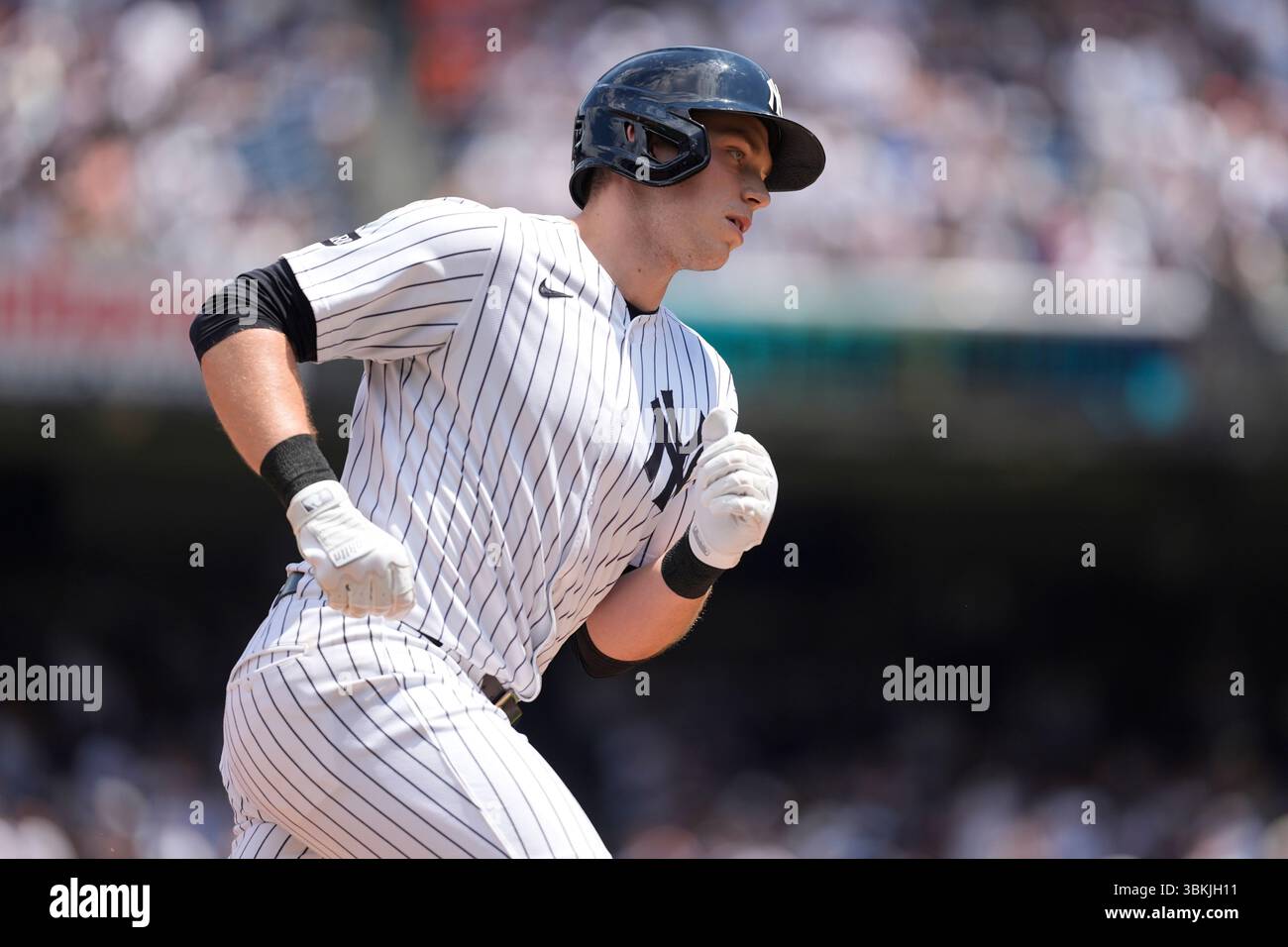 BRONX, NY - JUNE 21: New York Yankees First Baseman Ben Rice (22 ...