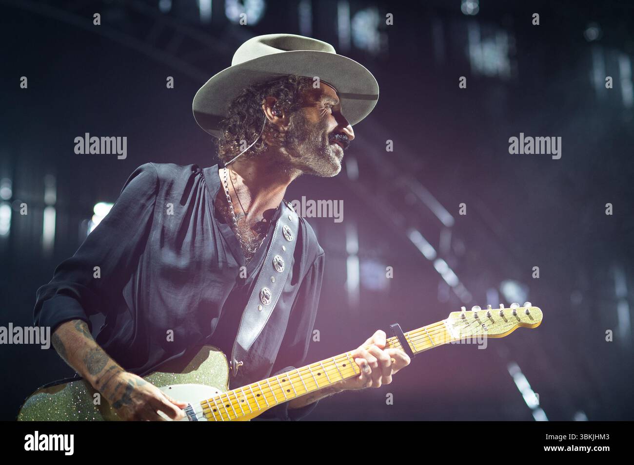 Madrid, Spain. 21st June, 2025. the singer Leiva performs during his ...