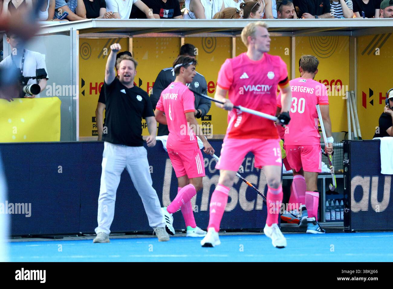 Berlin, Deutschland. 21st June, 2025. 21.06.2025, Wilskistrasse, Berlin ...