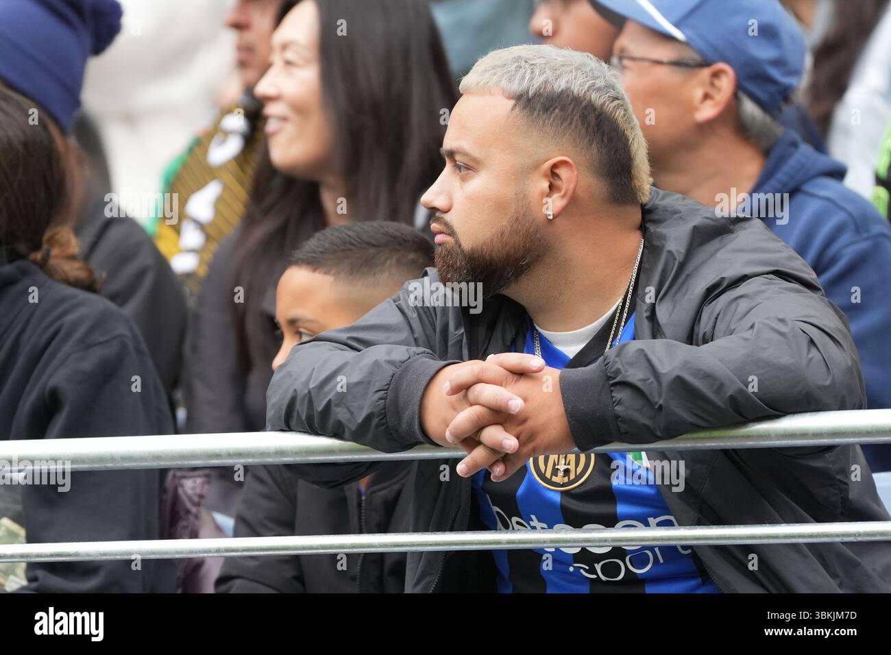 Seattle, United States. 21st June, 2025. An Inter Milan supporter looks ...