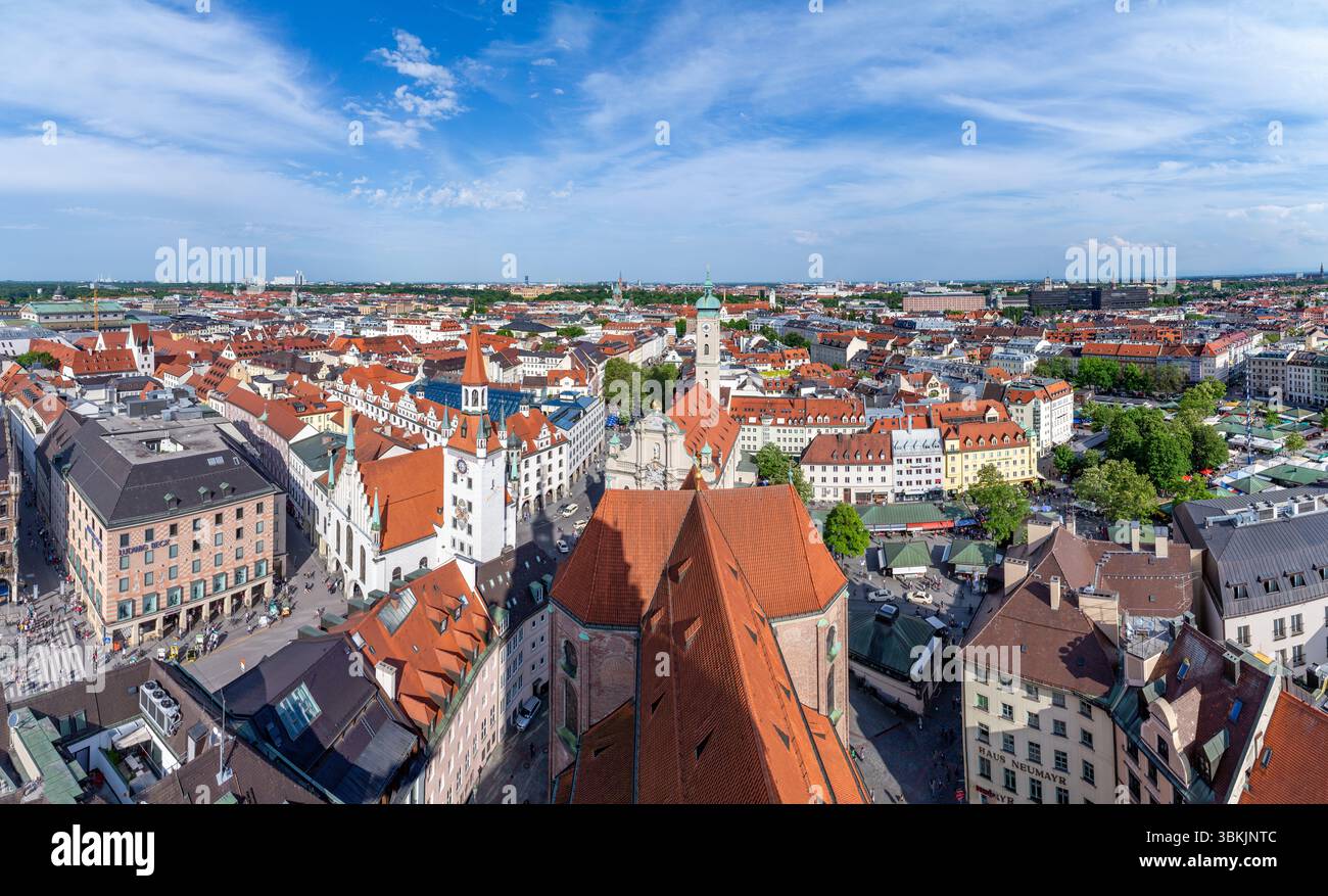 Beautiful super wide-angle sunny aerial view of Munich, Bavaria ...