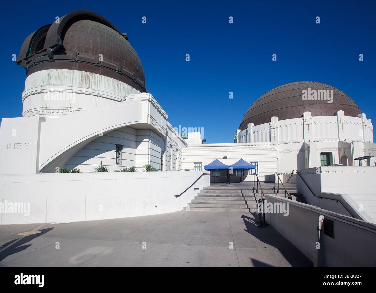 The Griffith Park and observatory hills and landscape, Los Angeles, CA ...