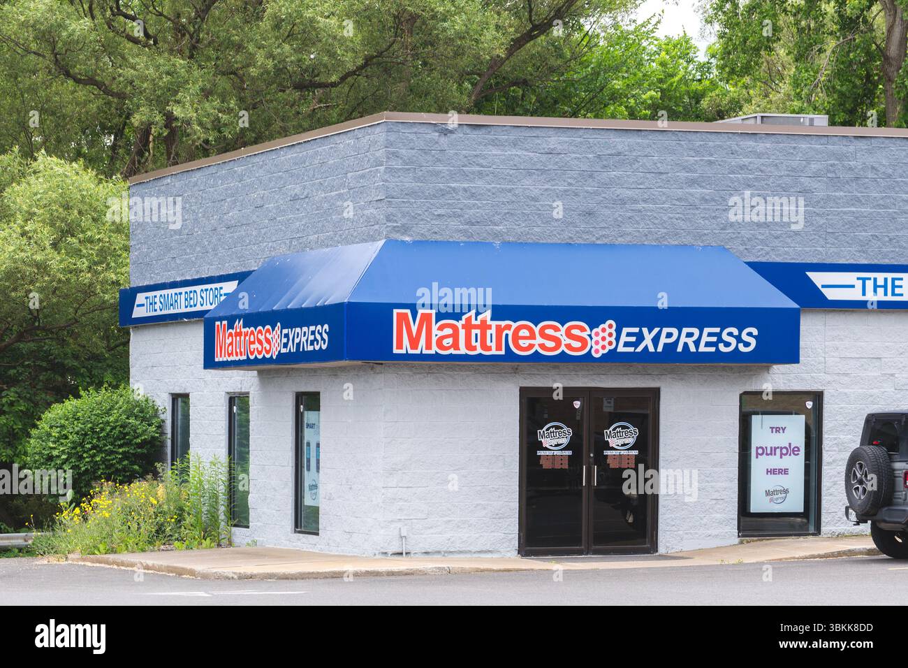 Bed sizing hi-res stock photography and images - Alamy