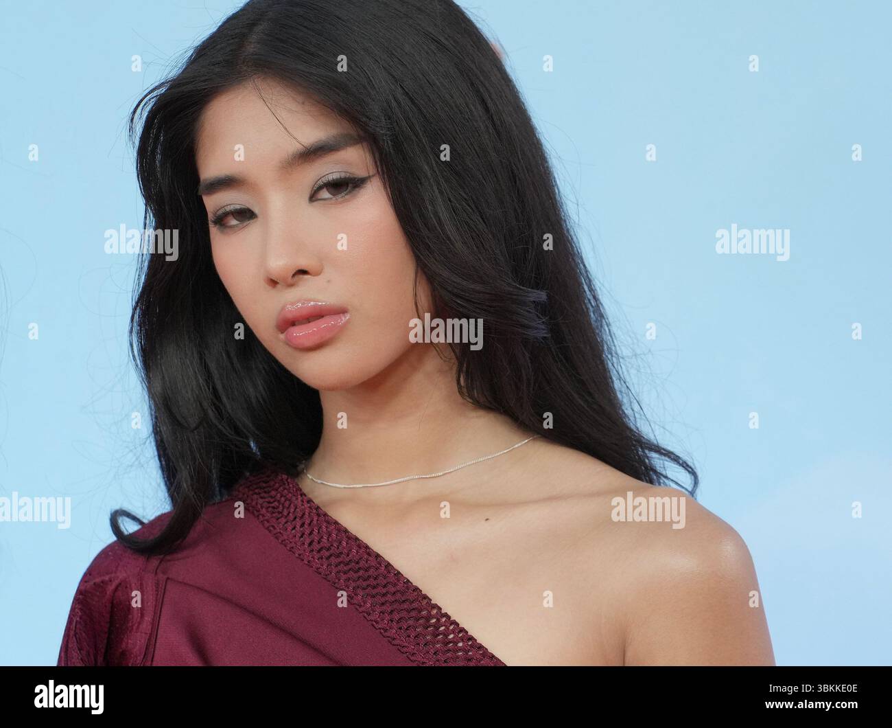 (L-R) KATSEYE - Sophia Laforteza arrives at the Nickelodeon Kids’ Choice Awards 2025 held at the ...