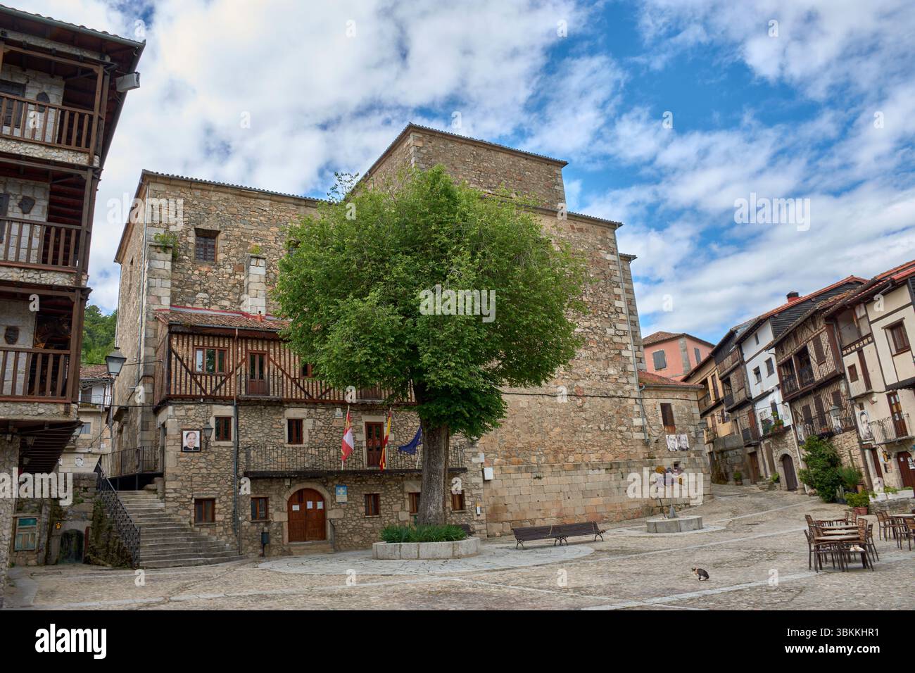 an evocative cobblestone alley in the village of Mogarraz, Salamanca ...