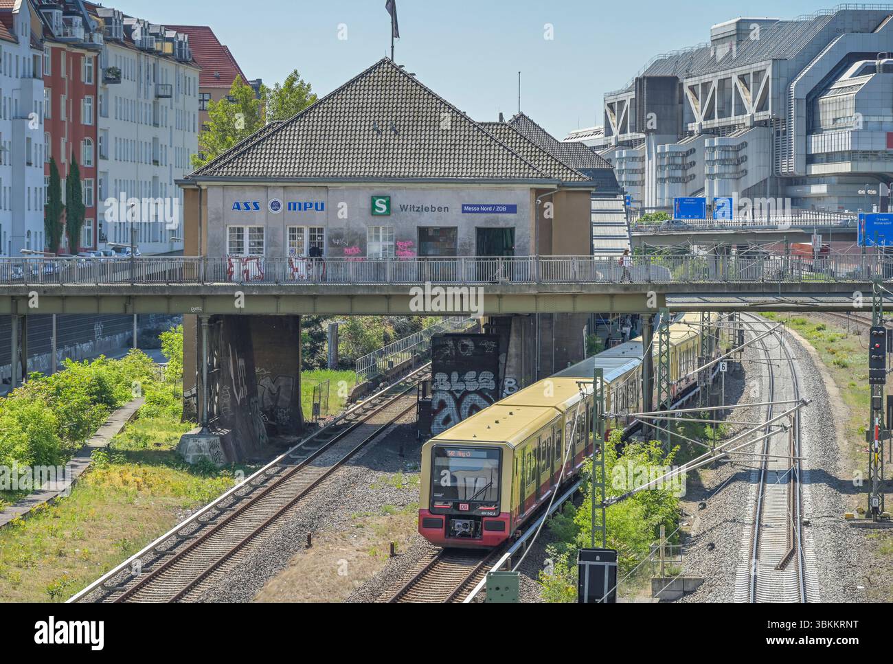 Bahnhof witzleben hi-res stock photography and images - Alamy