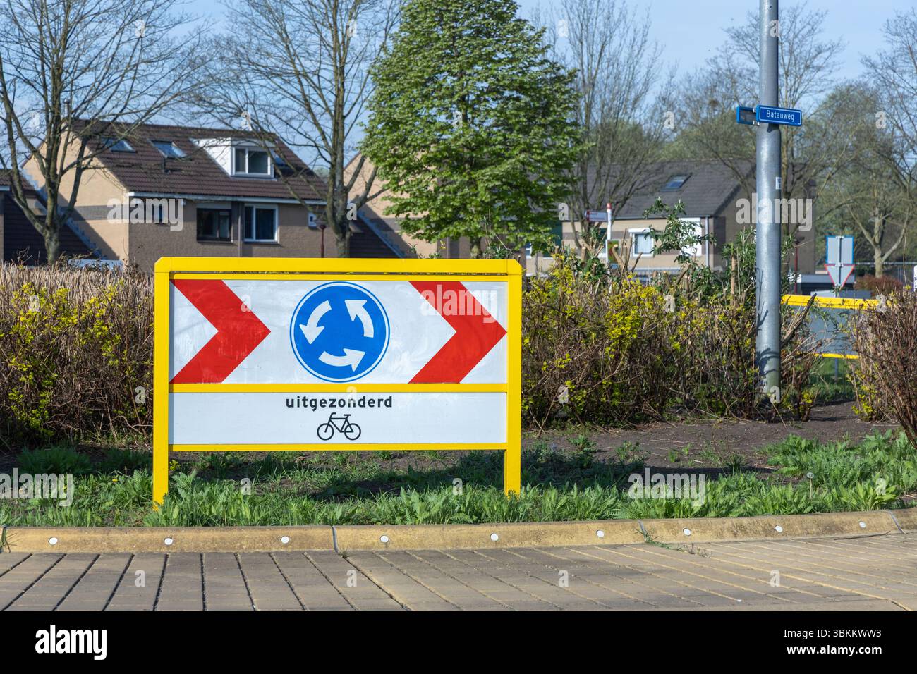 Roundabout sign in Utrecht, Netherlands, with "uitgezonderd" (except ...