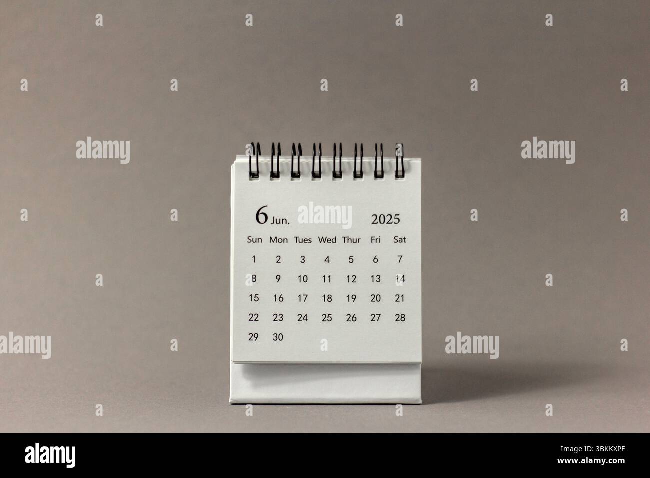 White calendar june 2025 hi-res stock photography and images - Alamy