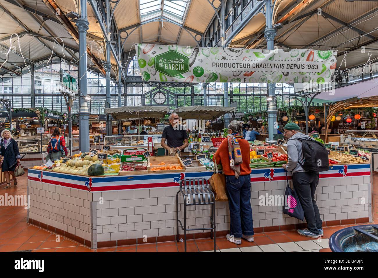 La cueillette des fruit hi-res stock photography and images - Alamy
