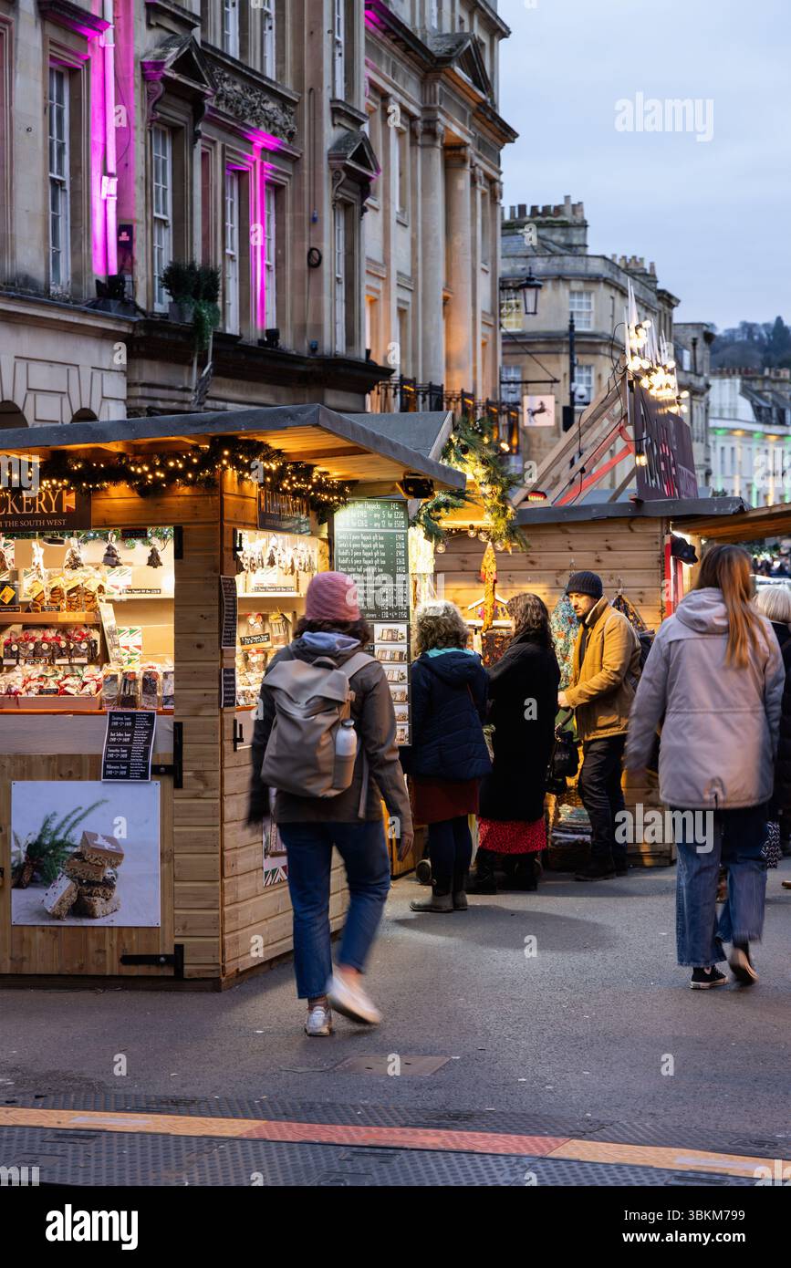 Bath Christmas market stalls with Christmas lights in Milsom Street at ...