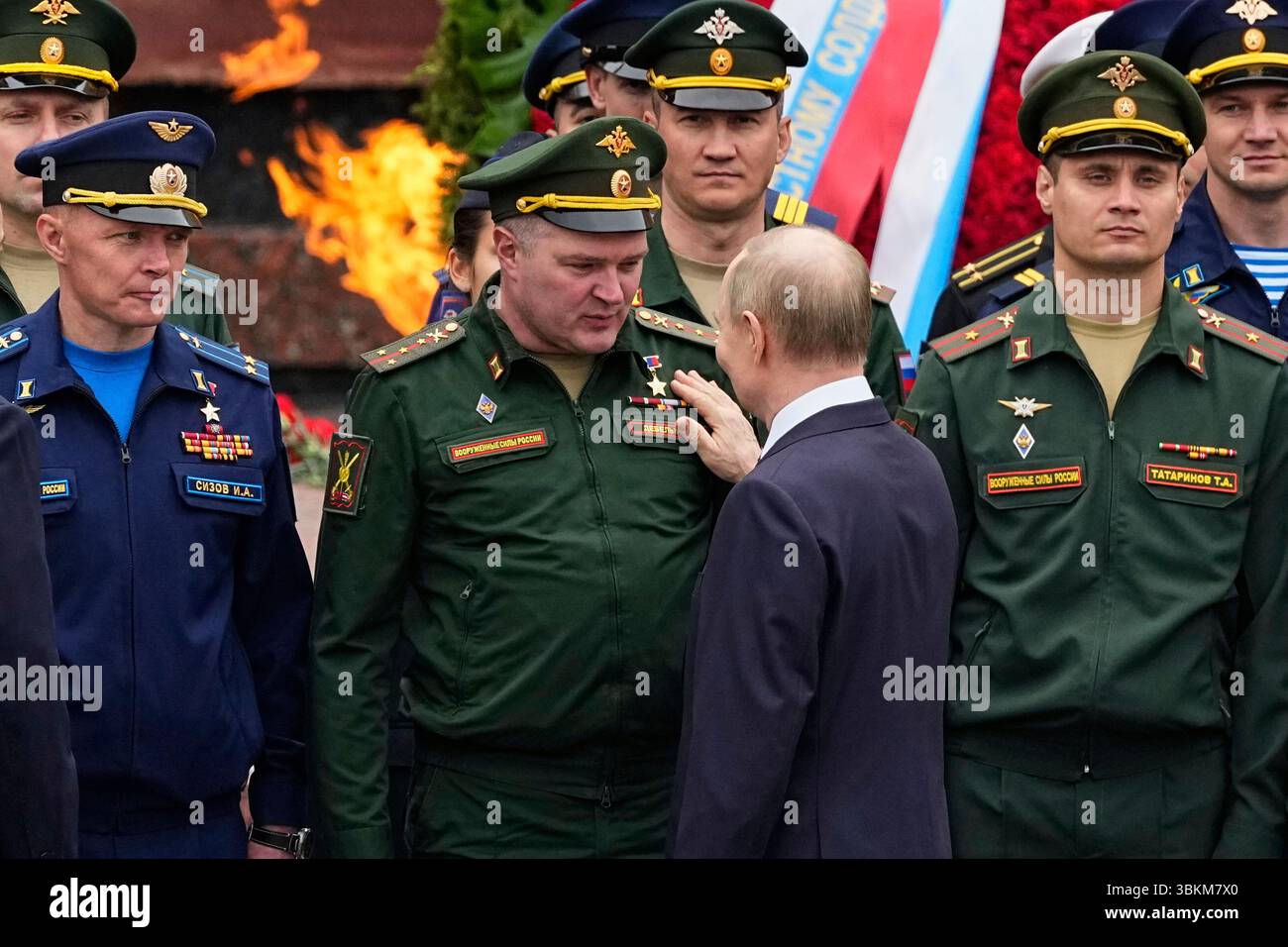 ADDS NAME OF THE PERSON- Russian President Vladimir Putin, back to the ...