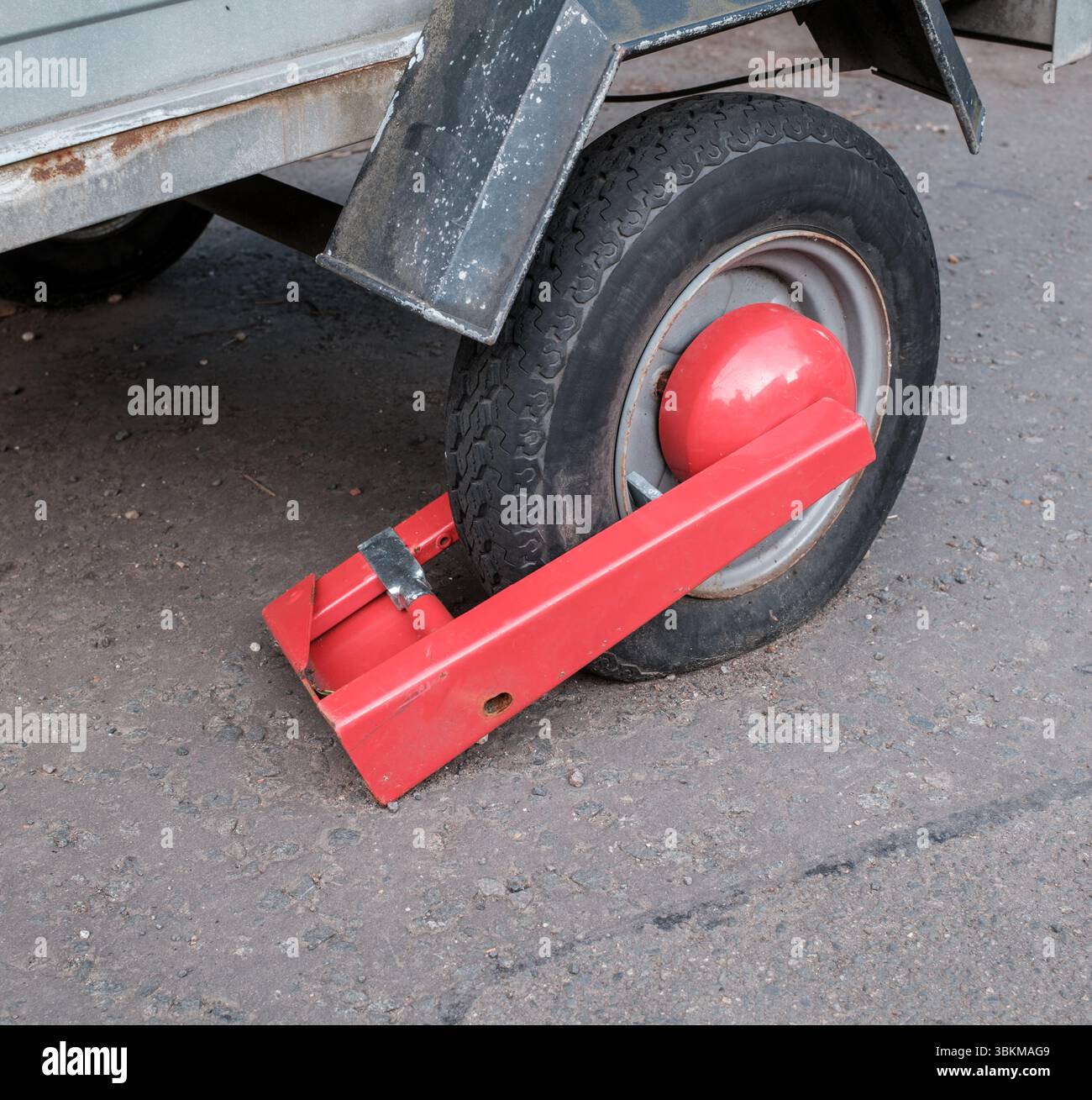 Secured by metal clamp hi-res stock photography and images - Alamy