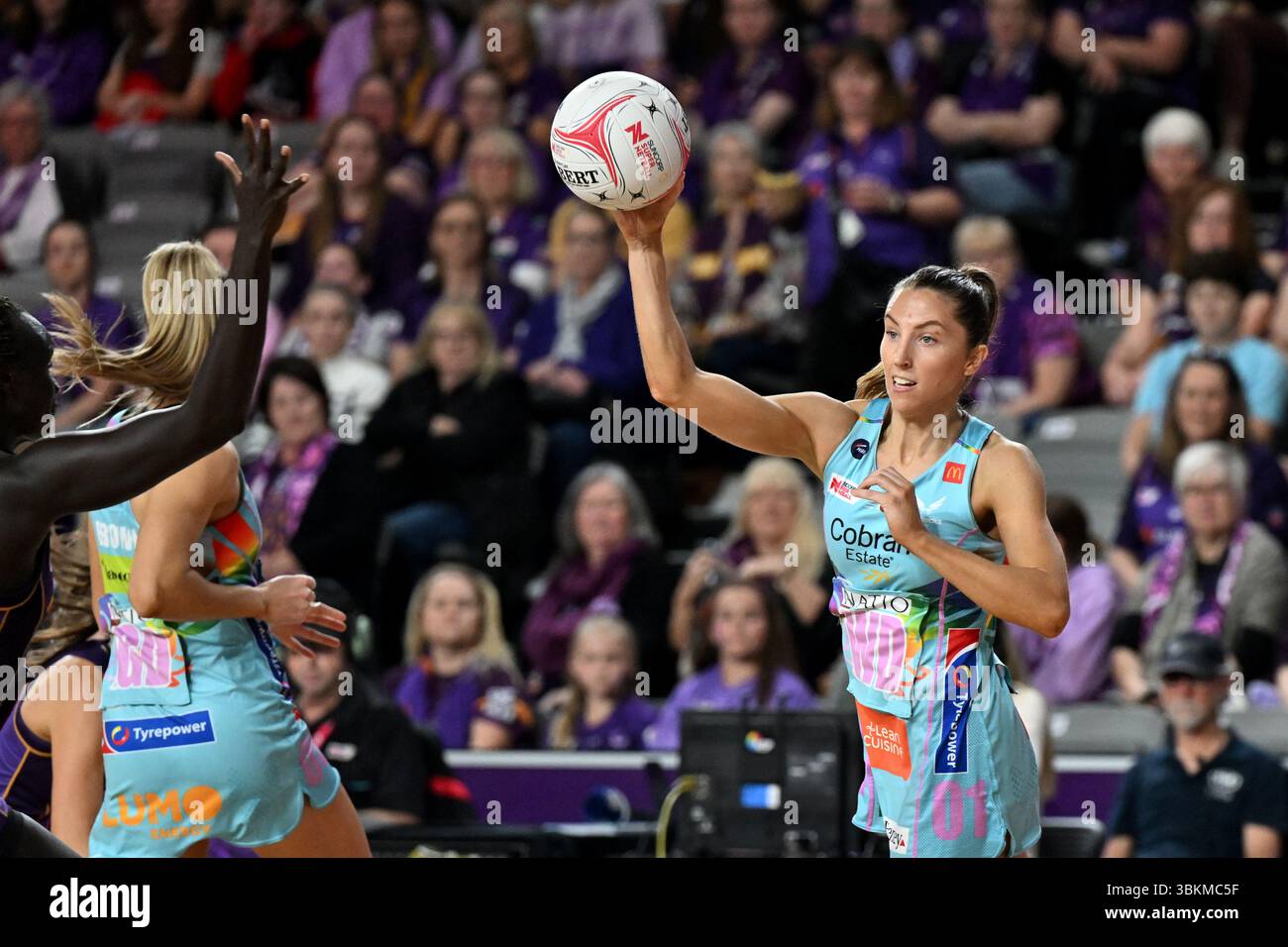 Brisbane, Australia. 22nd June, 2025. Amy Parmenter of the Mavericks in ...