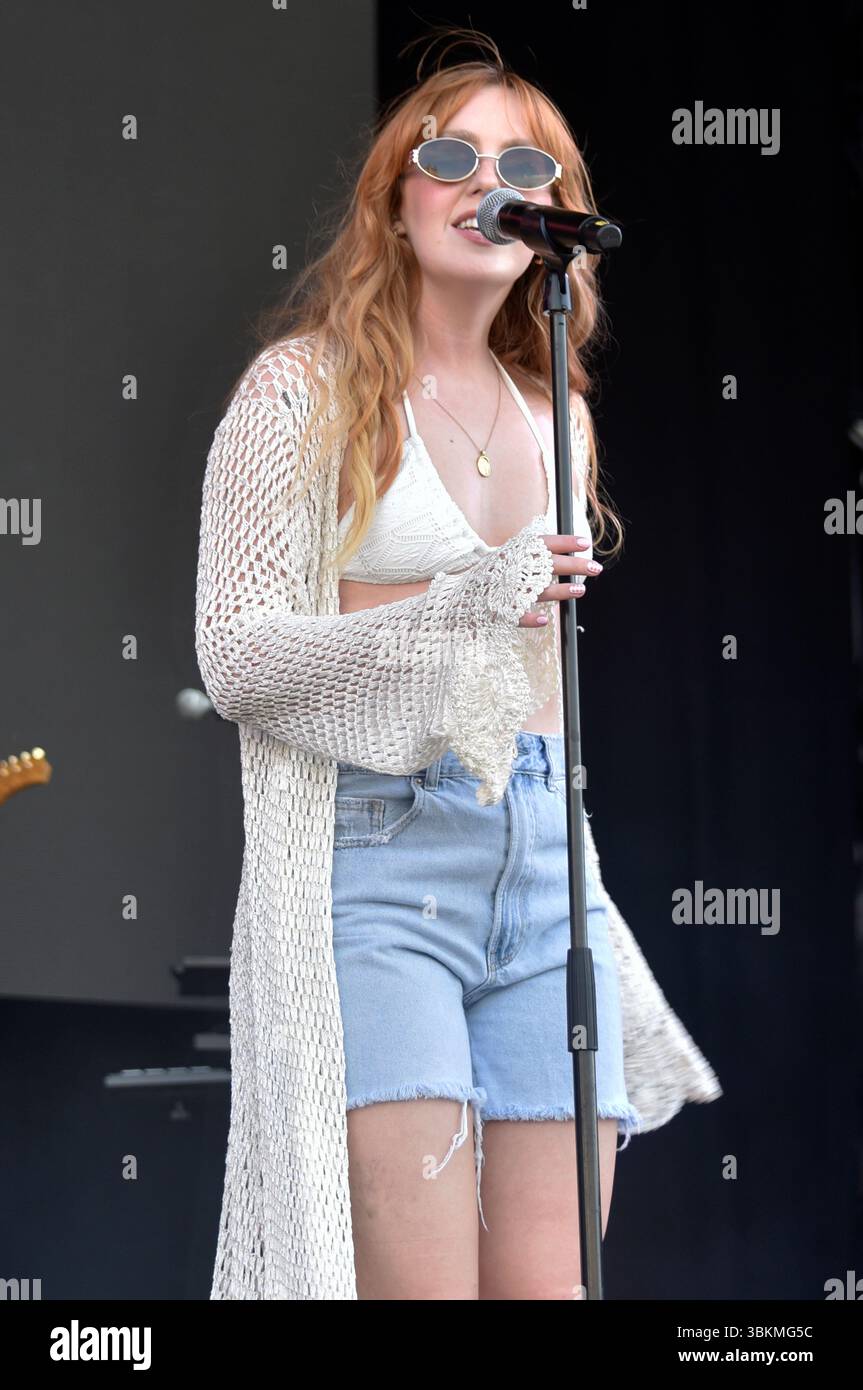 21 June 2025. Woodstock, Oxfordshire, UK. Lauren Byrne of Remember ...