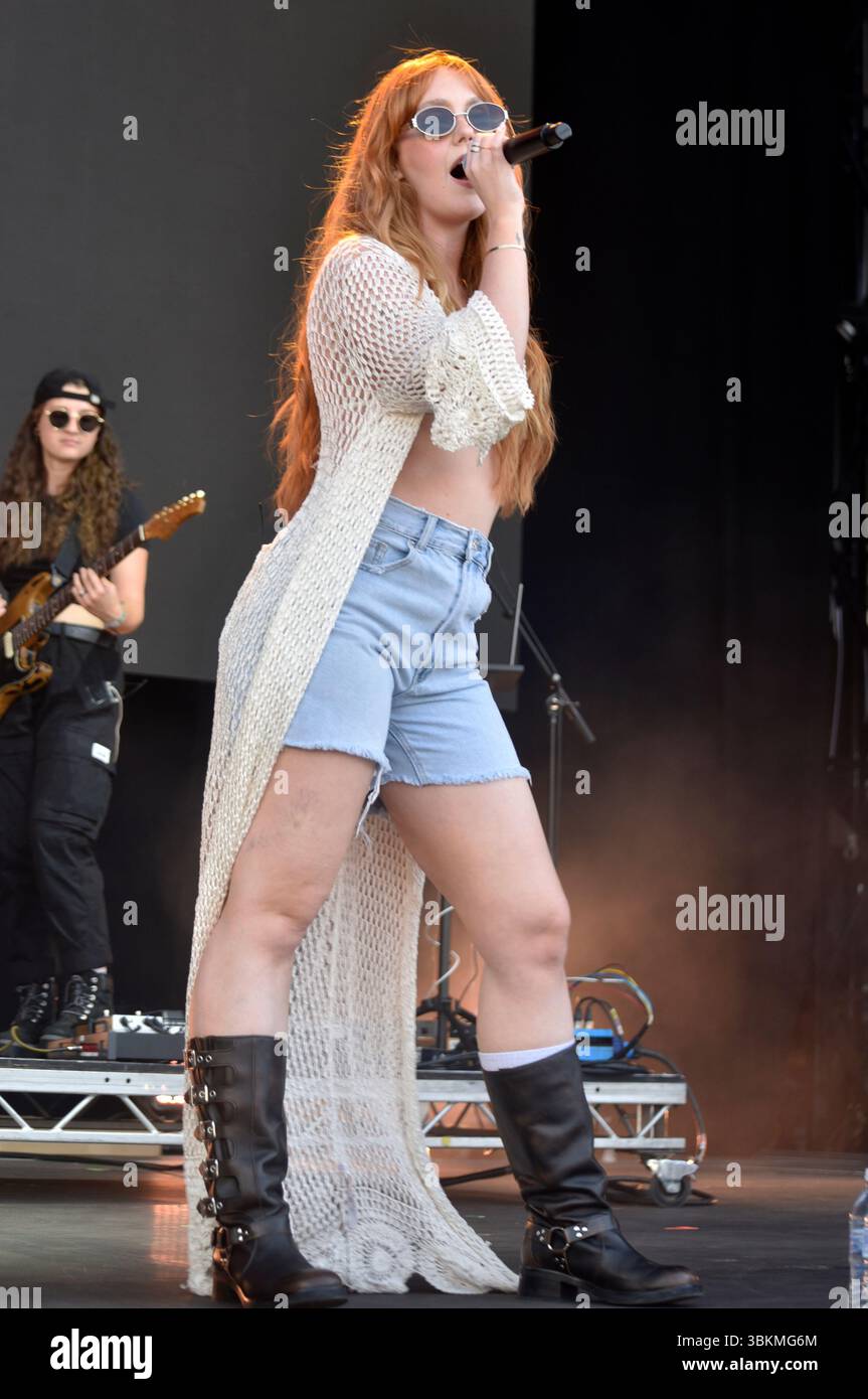 21 June 2025. Woodstock, Oxfordshire, UK. Lauren Byrne of Remember ...