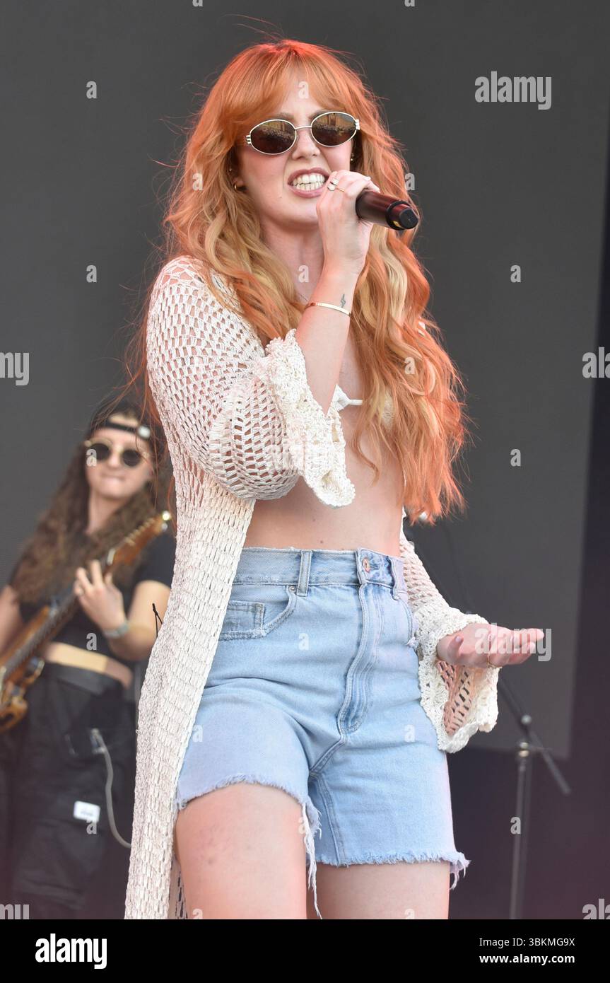 21 June 2025. Woodstock, Oxfordshire, UK. Lauren Byrne of Remember ...