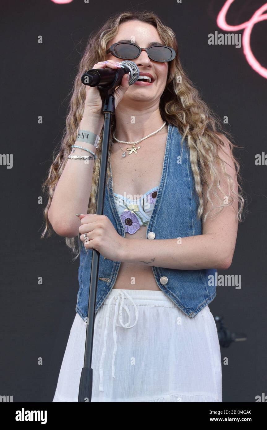 21 June 2025. Woodstock, Oxfordshire, UK. Holly-Anne Hull of Remember ...
