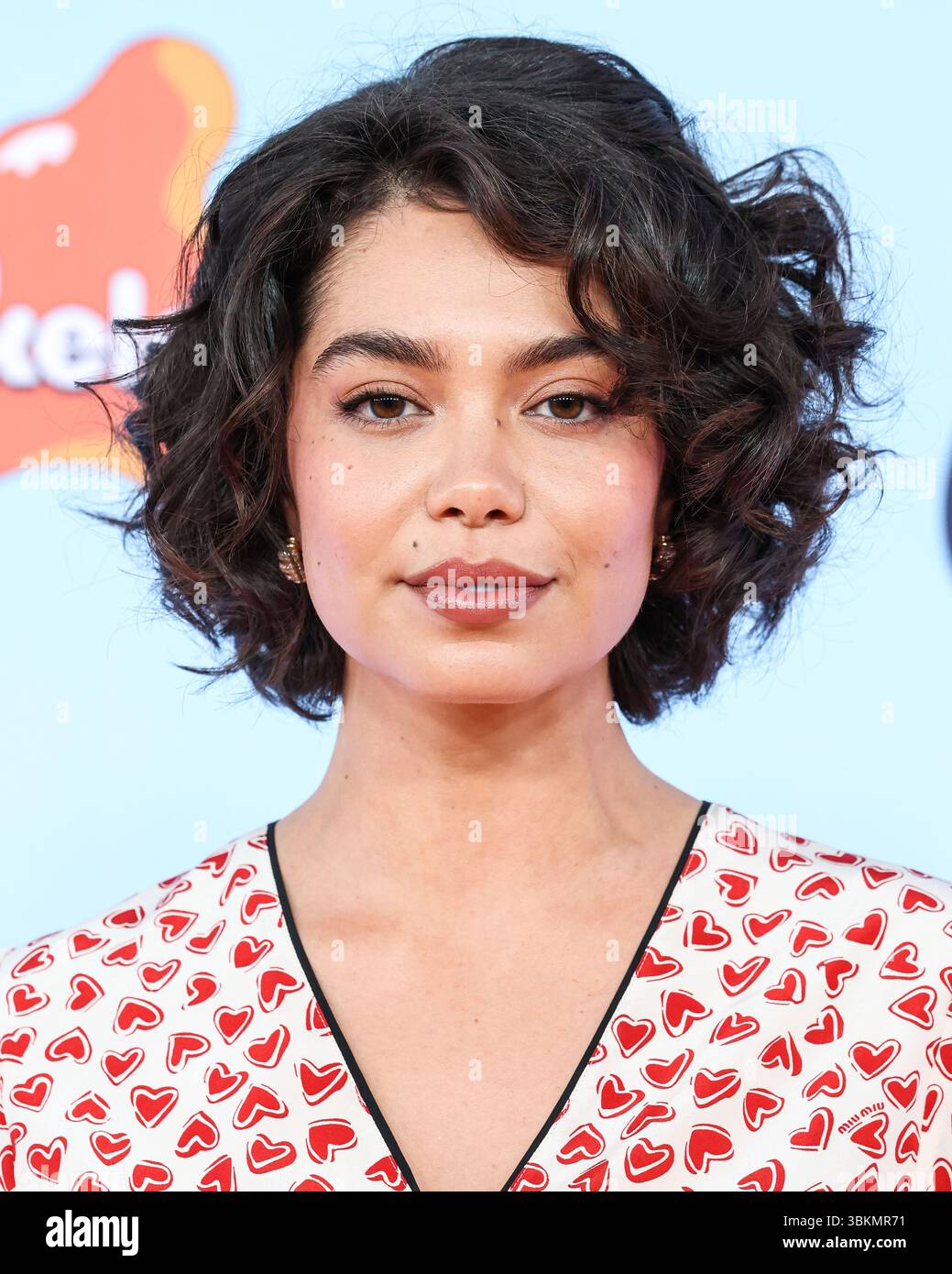 SANTA MONICA, LOS ANGELES, CALIFORNIA, USA - JUNE 21: American actress ...