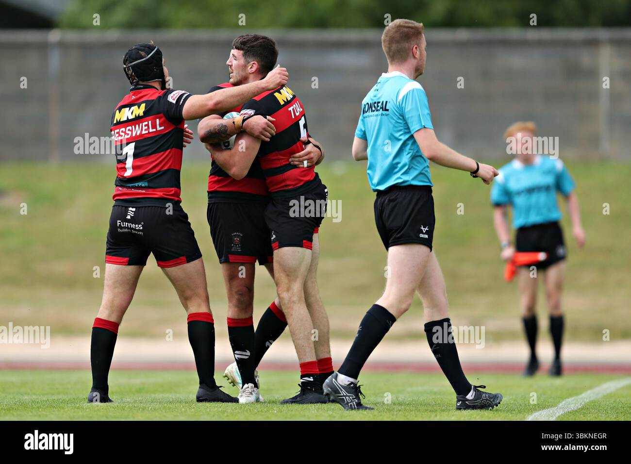 Shane Toal of Barrow Raiders celebrates his second try during the ...