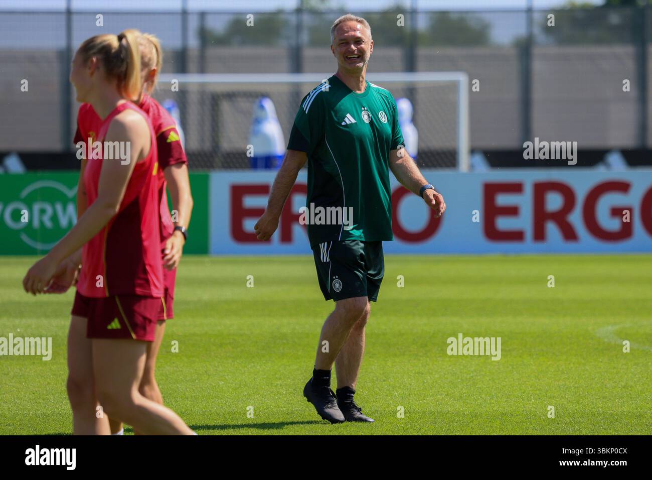 Herzogenaurach, Deutschland 22. Juni 2025: DFB - Fußball-Frauen-Nationalmannschaft - EM ...