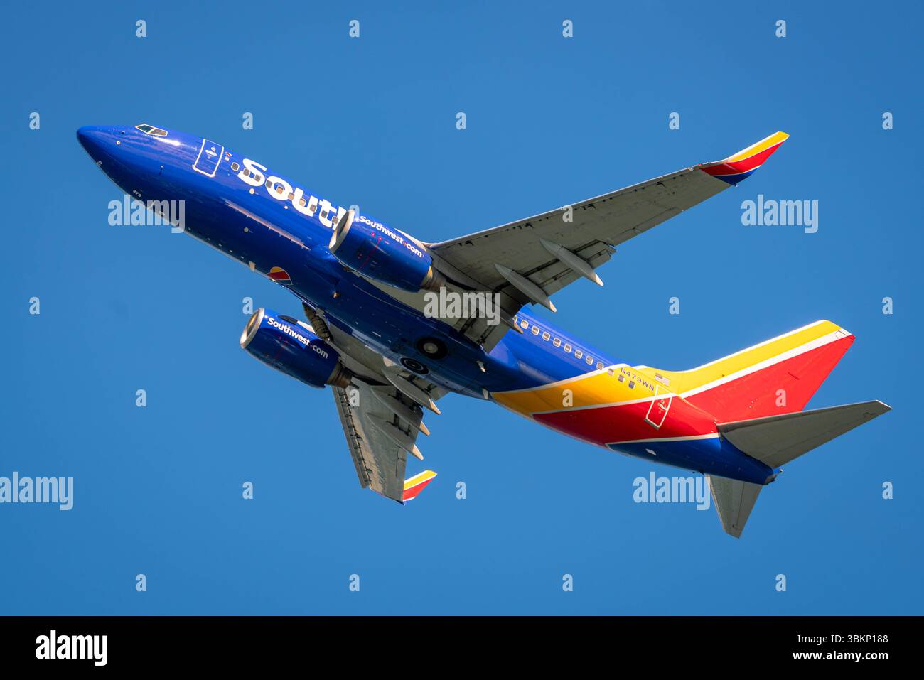 Southwest airlines takeoff hi-res stock photography and images - Alamy