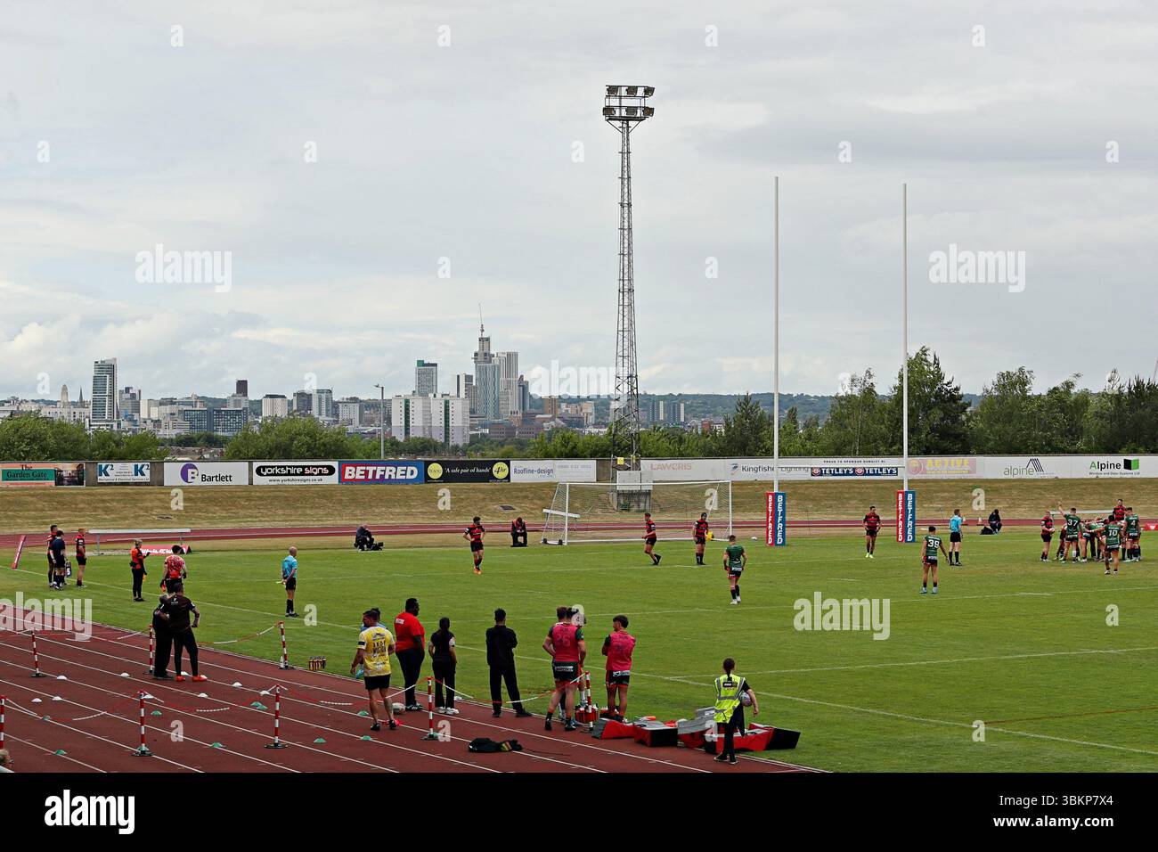 Leeds, UK. 22nd June, 2025. The view towards Leeds from the South Leeds ...