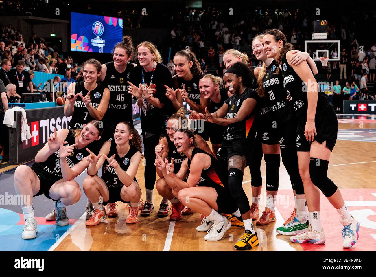 Die DBB Damen gl?cklich nach dem Sieg, Einzug ins Viertelfinale Hintere ...