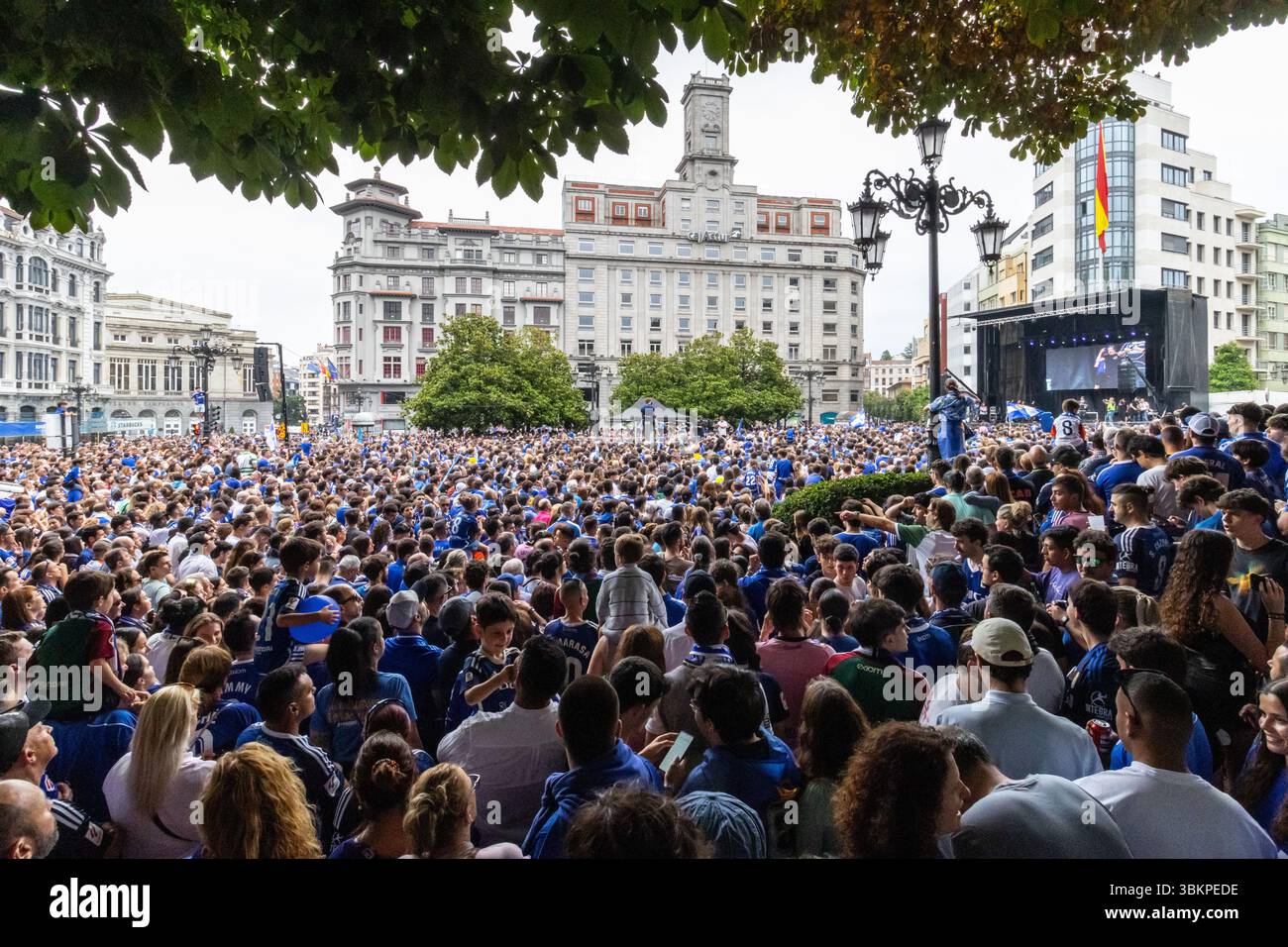 Oviedo, Spain. June 22, 2025. Thousands of Real Oviedo fans waiting for the players to arrive at ...