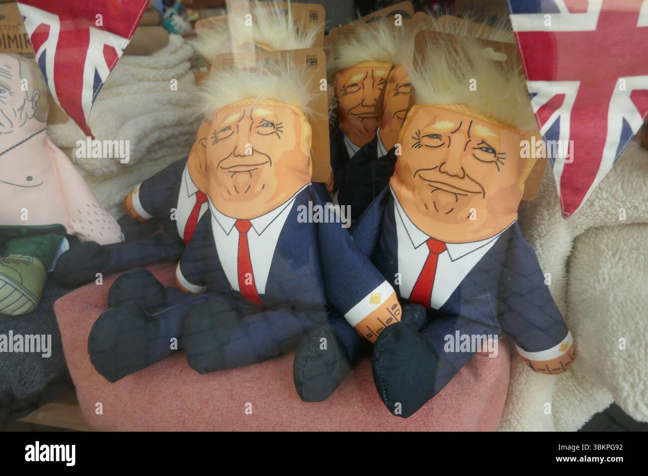 Windsor, England 28th May 2025 Trump Dog Toys and Vladimir Putin Dog ...