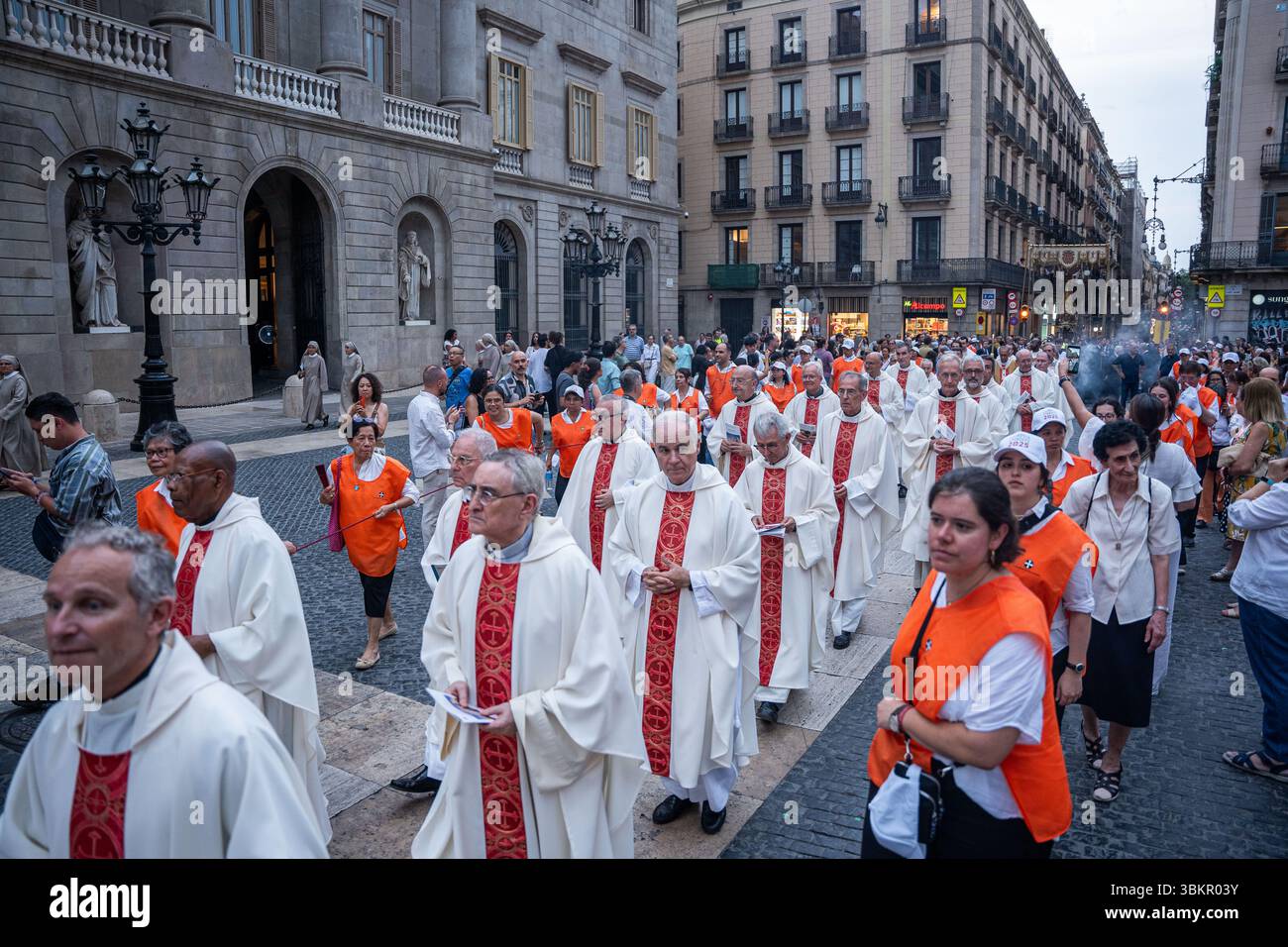 June 22, 2025, Barcelona, Barcelona, Spain: Dozens of devotees follow ...