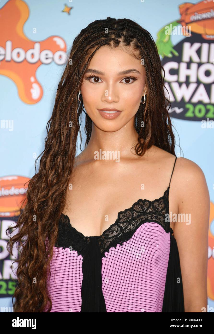 SANTA MONICA, CALIFORNIA - JUNE 21: Malia Baker attends the 2025 Nickelodeon Kids' Choice Awards ...