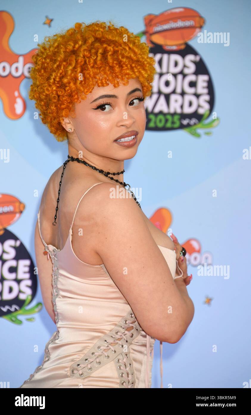 SANTA MONICA, CALIFORNIA - JUNE 21: Ice Spice attend the 2025 ...