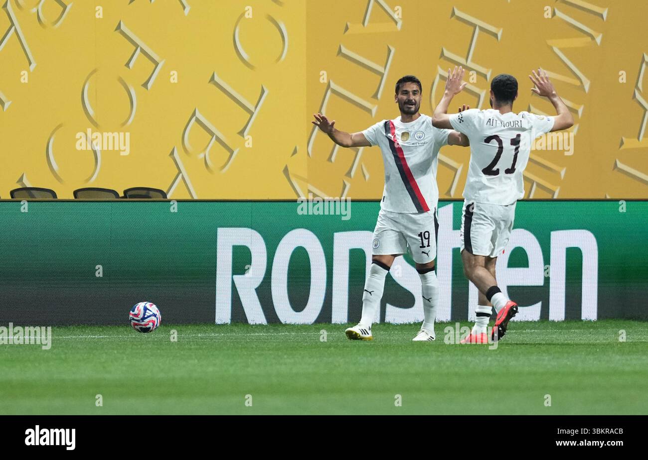 Atlanta, USA. 22nd June, 2025. Ilkay Gundogan(L) of Manchester City ...