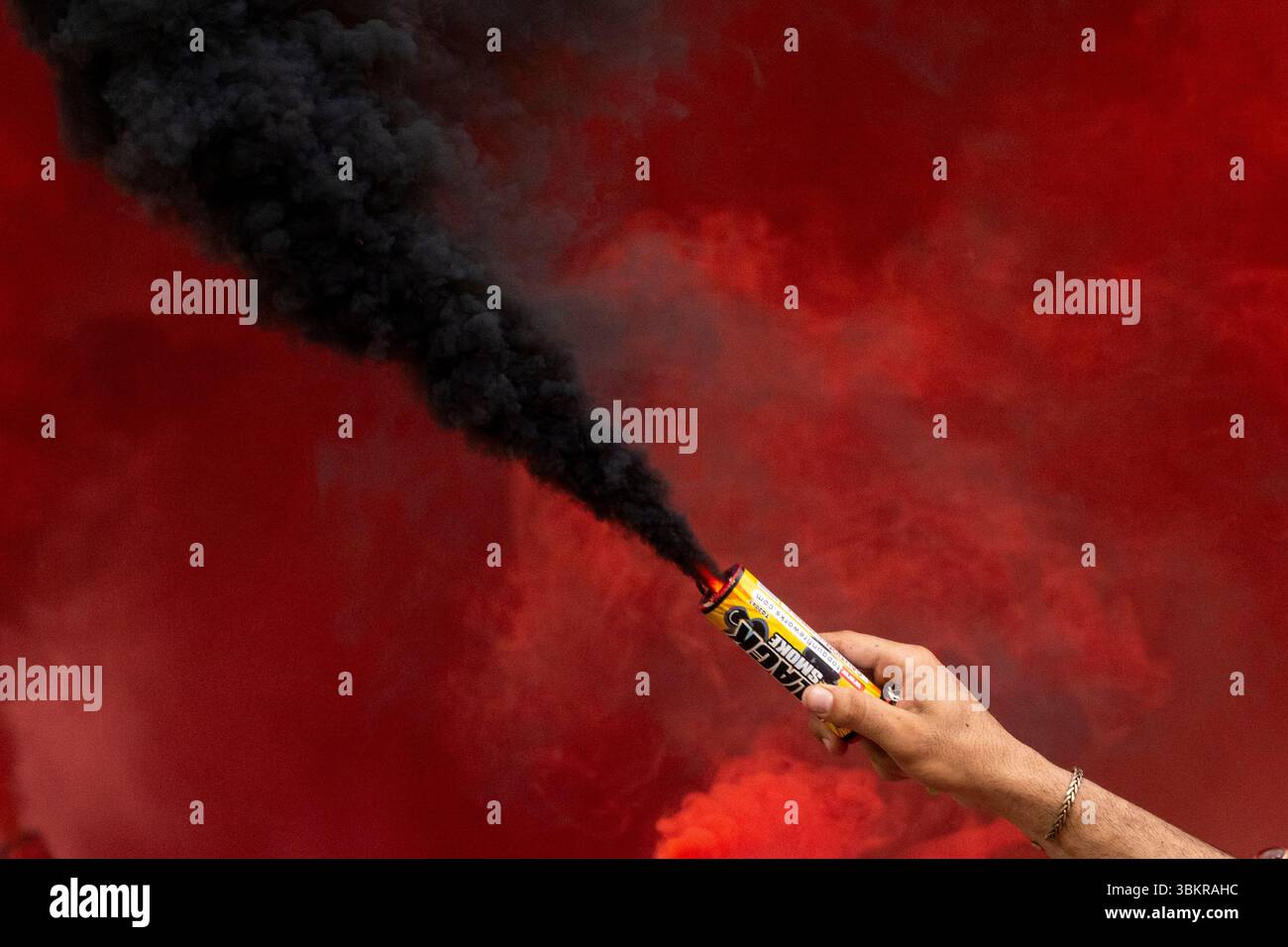 Wydad AC fans let off smoke bombs during the Club World Cup Group G ...