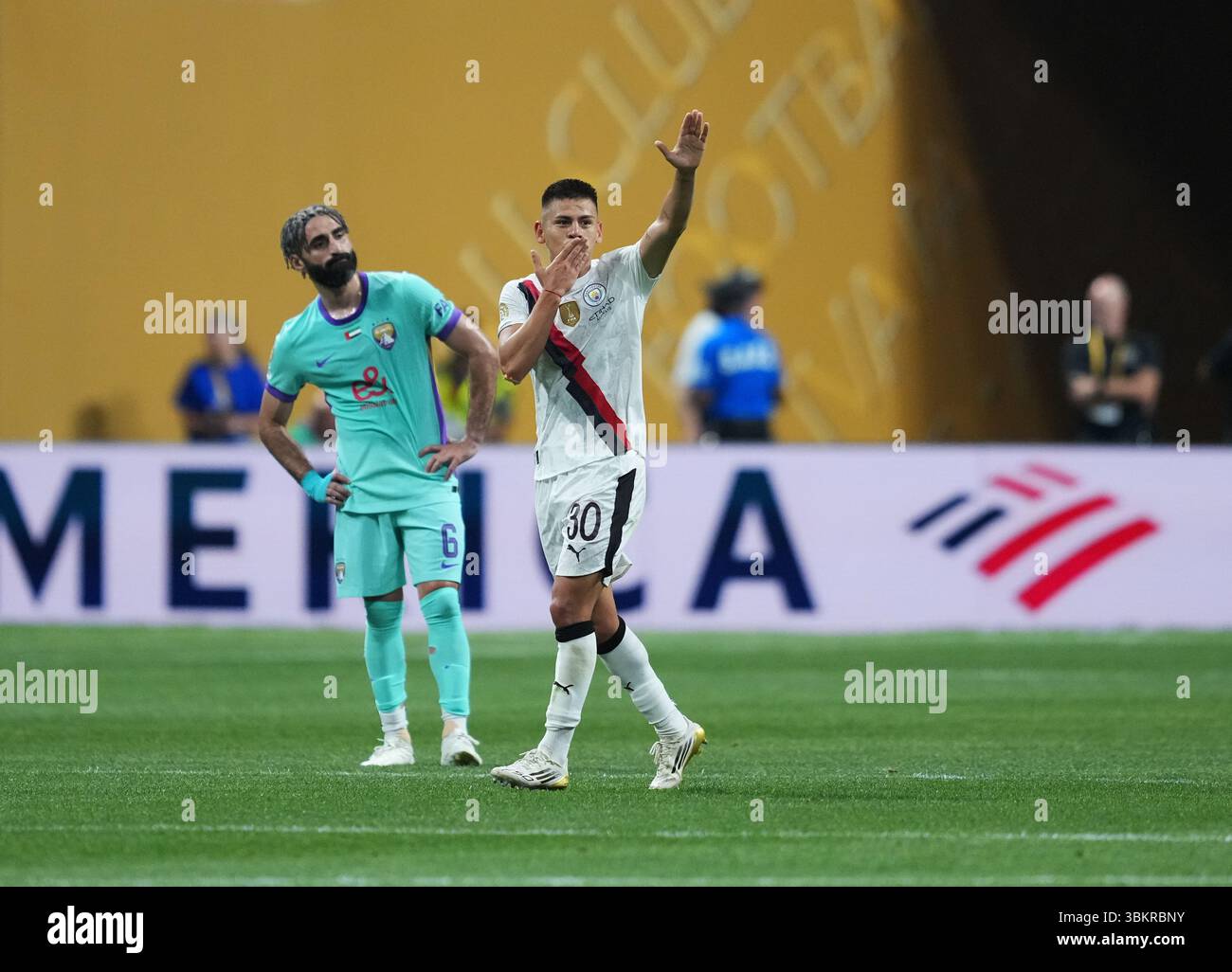 Atlanta, USA. 22nd June, 2025. Claudio Echeverri(R) of Manchester City ...