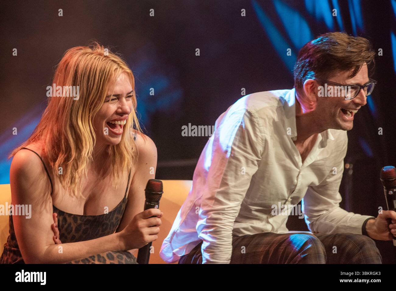 Actors Billie Piper and David Tennant share a ‘Question & Answer ...