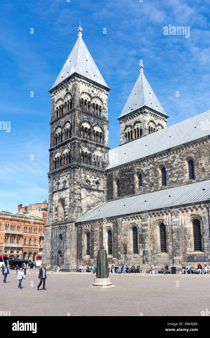 Exterior towers lund cathedral 12th century lunds domkyrka kingd hi-res ...