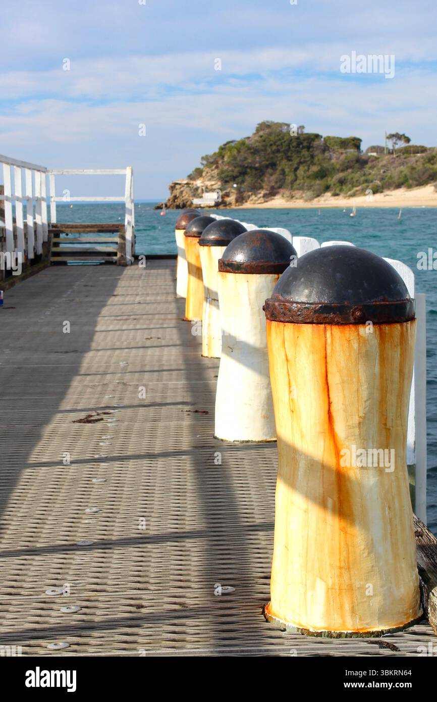 White sandy beach jetty stretching hi-res stock photography and images ...