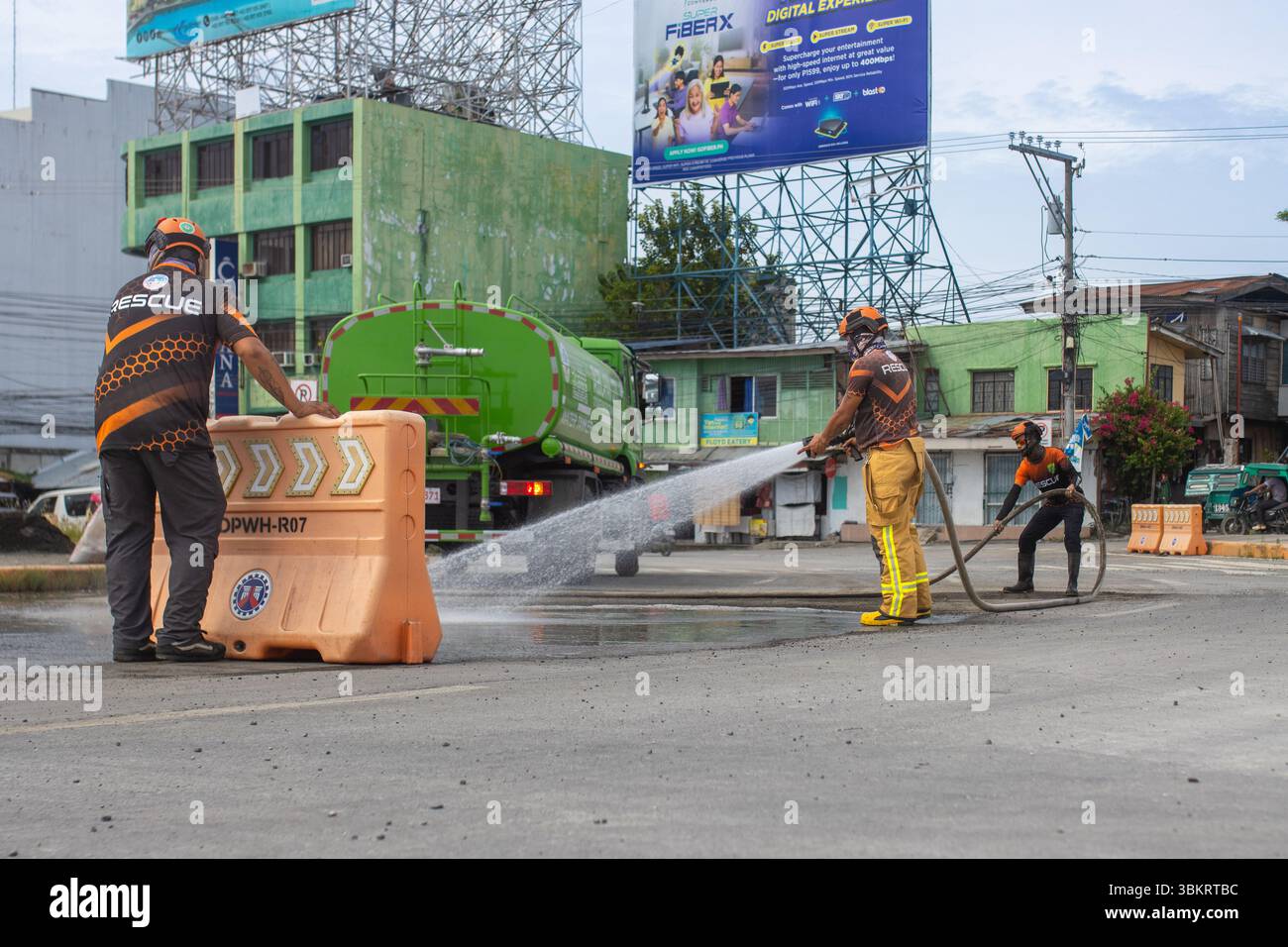 Urban sanitation service hi-res stock photography and images - Alamy