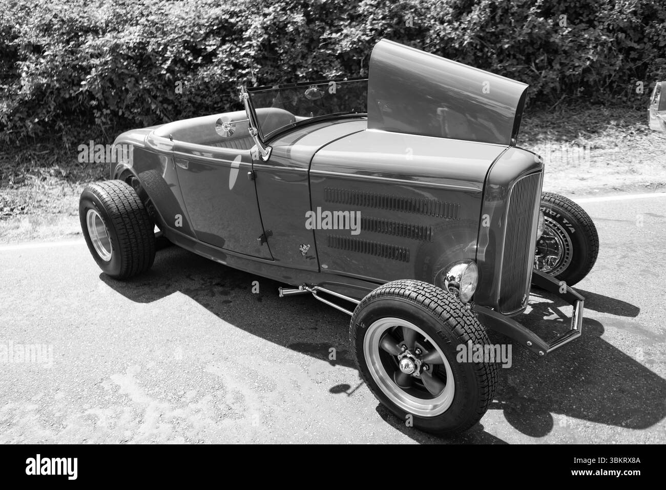 Seattle, WA, USA -July 3, 2024: 1932 Ford Roadster orange color on the ...