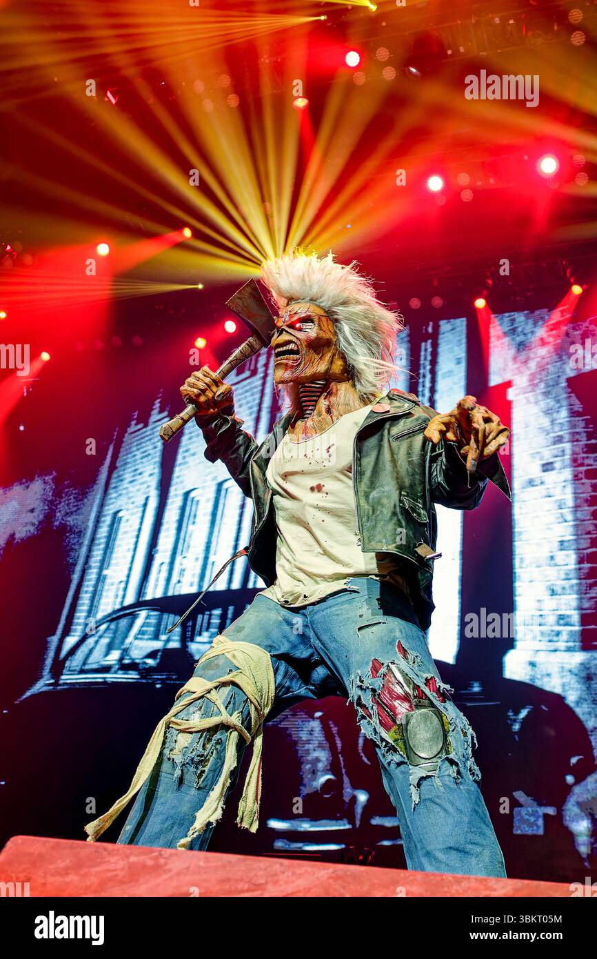 Iron maiden eddie hi-res stock photography and images - Alamy