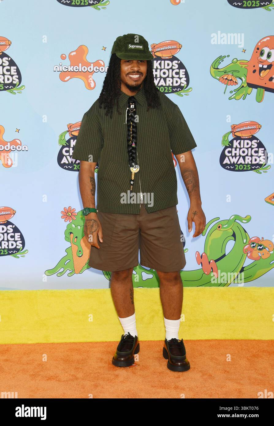 SANTA MONICA, CALIFORNIA - JUNE 21: Keith Lee attends the 2025 ...