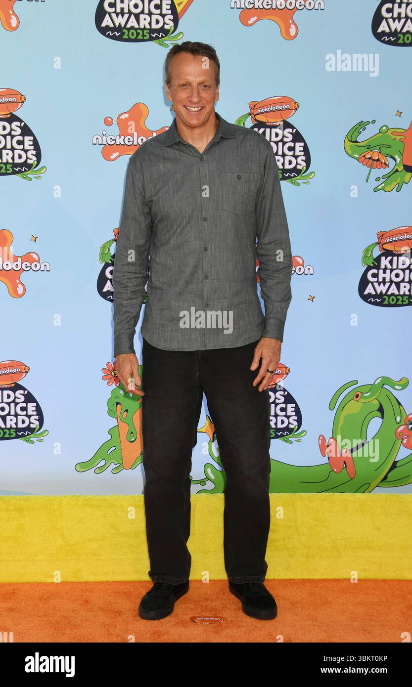 SANTA MONICA, CALIFORNIA - JUNE 21: Tony Hawk attends the 2025 ...