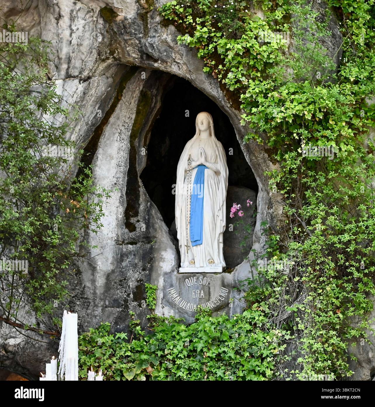 The sanctuary of Lourdes is one of the most-visited Catholic shrines in ...