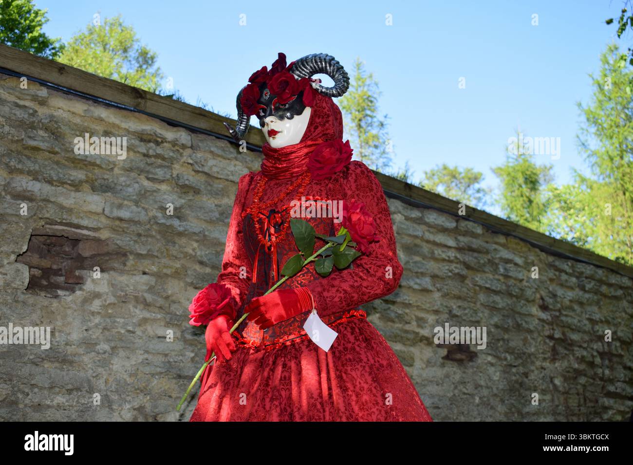 Elegant horns hi-res stock photography and images - Alamy