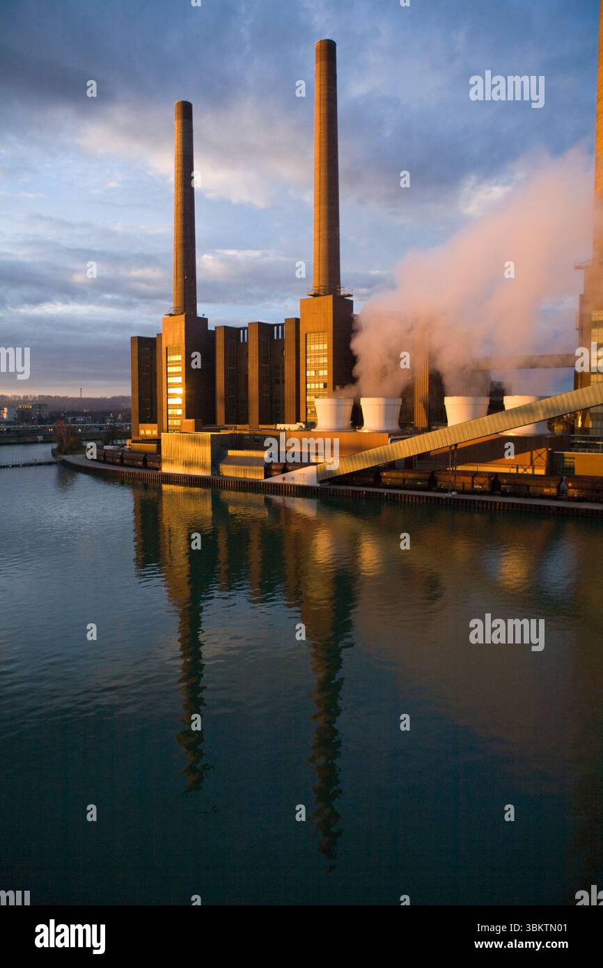 Car manufacturing factory in Wolfsburg, Germany Stock Photo - Alamy