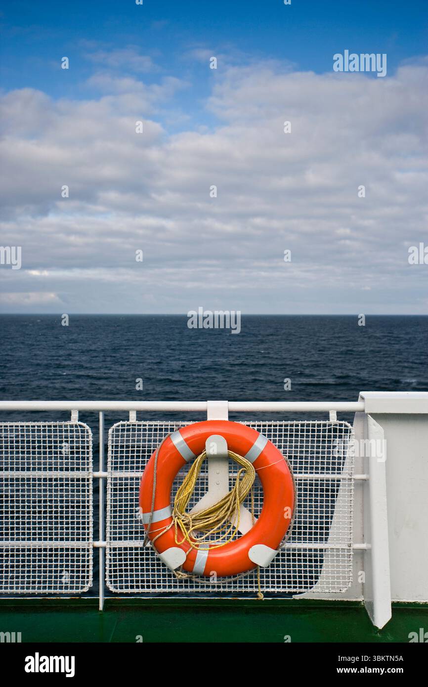 Ferry railing sea horizon hi-res stock photography and images - Alamy