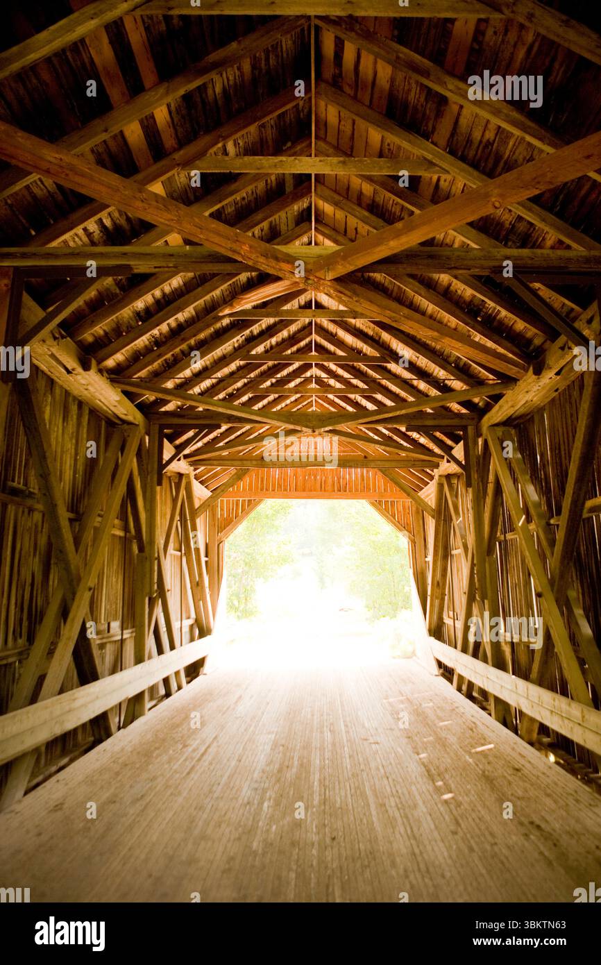 Inside covered bridge hi-res stock photography and images - Alamy